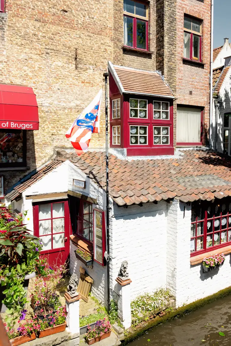 Our Magical Must-Do Bruges Day Trip from Brussels by Train