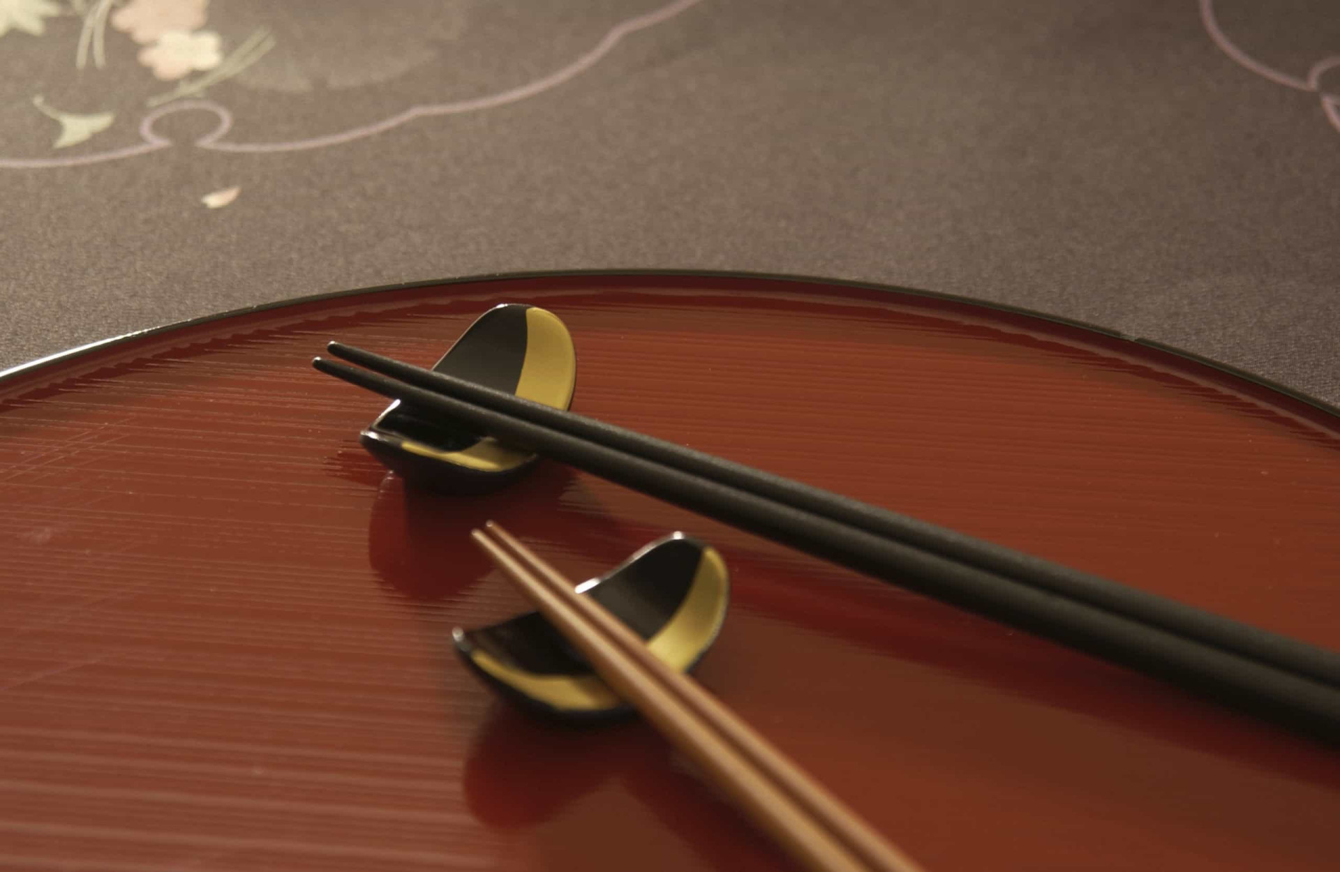Getting to grips with chopstick culture