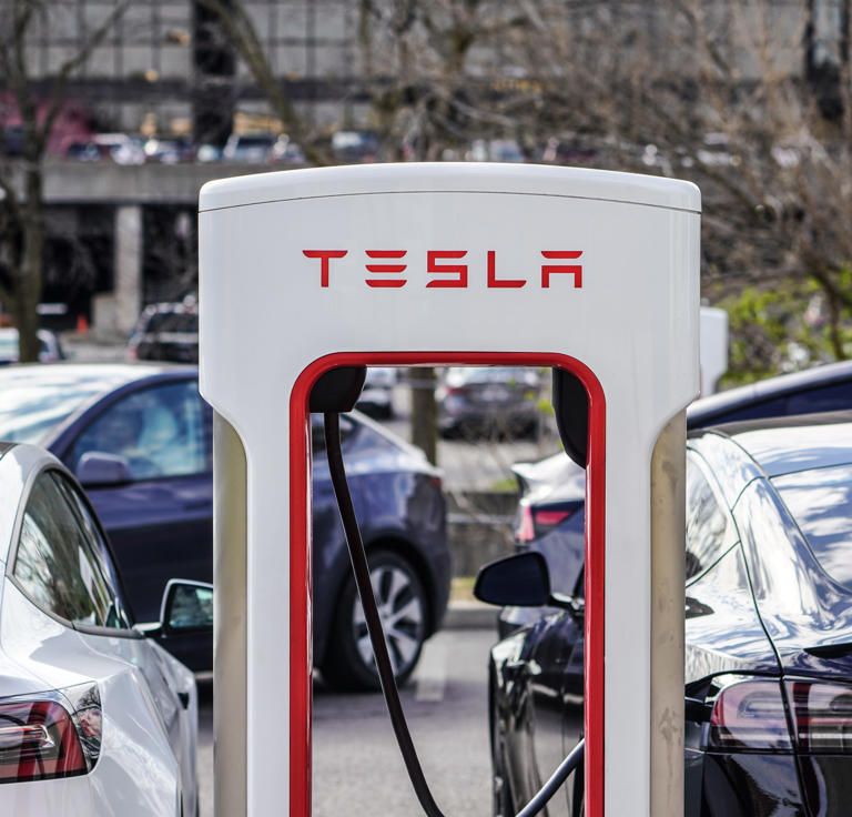 Graffiti and middle fingers: Tesla Cybertrucks have become a political ...