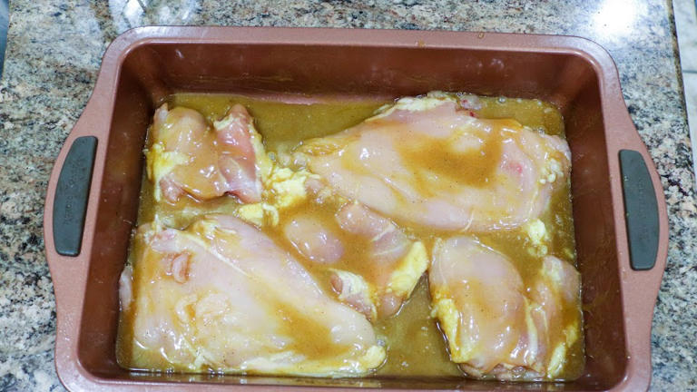 Need a new way to prepare chicken? Honey baked chicken