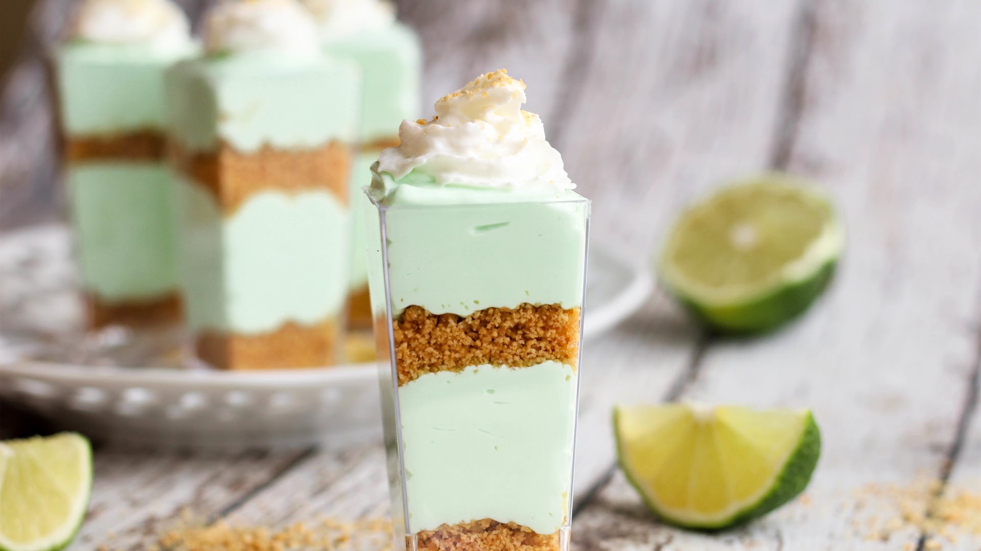 Easy And Delicious, These Adorable Key Lime Pie Shooters Are The ...