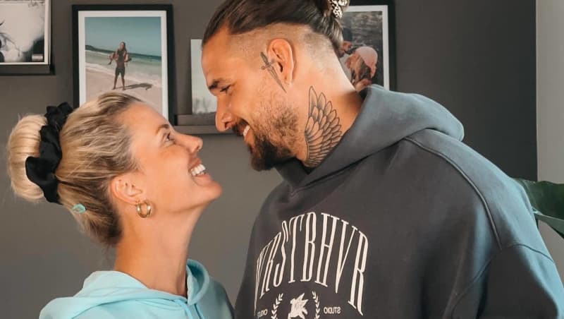 Diese Stars sind 2024 Eltern geworden: Jenny Frankhauser wieder Mama!