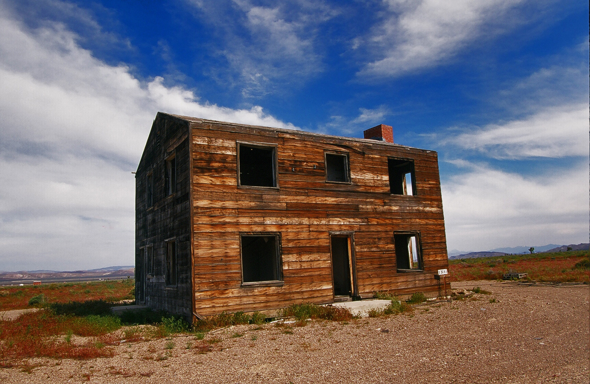 Von massiven Kratern zu Geheimstädten: Diese atomaren Testgelände ...