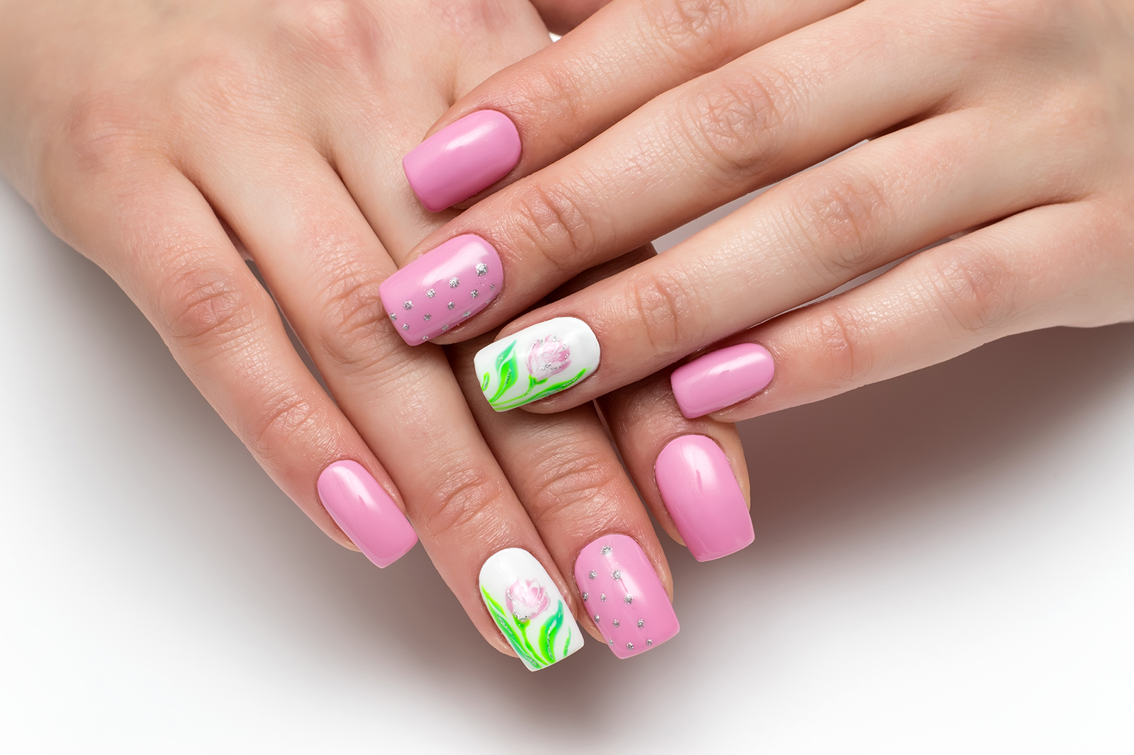 9 Fresh April Nail Design Ideas That Celebrate Spring