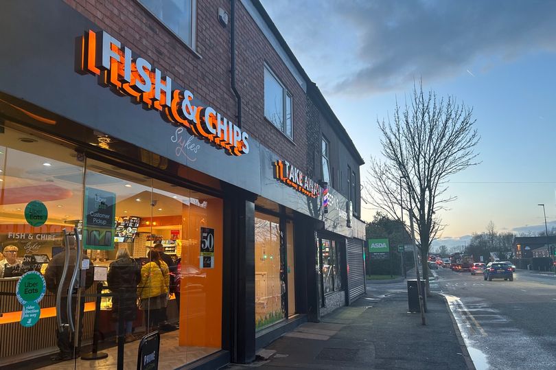 Manchester City players treated to 'best fish and chips in town' by ...