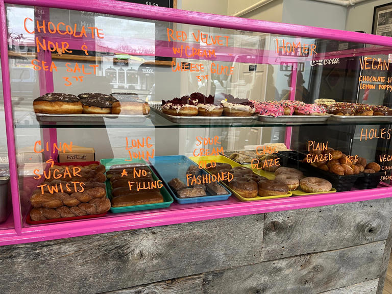 After 12 years, Hi-Five Doughnuts to close. Here's what to know