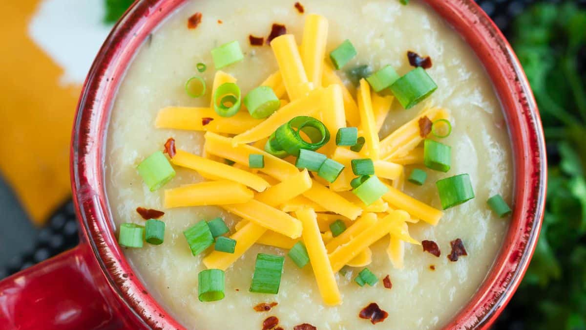 26 Easy Crockpot Dinners We Crave Right Now