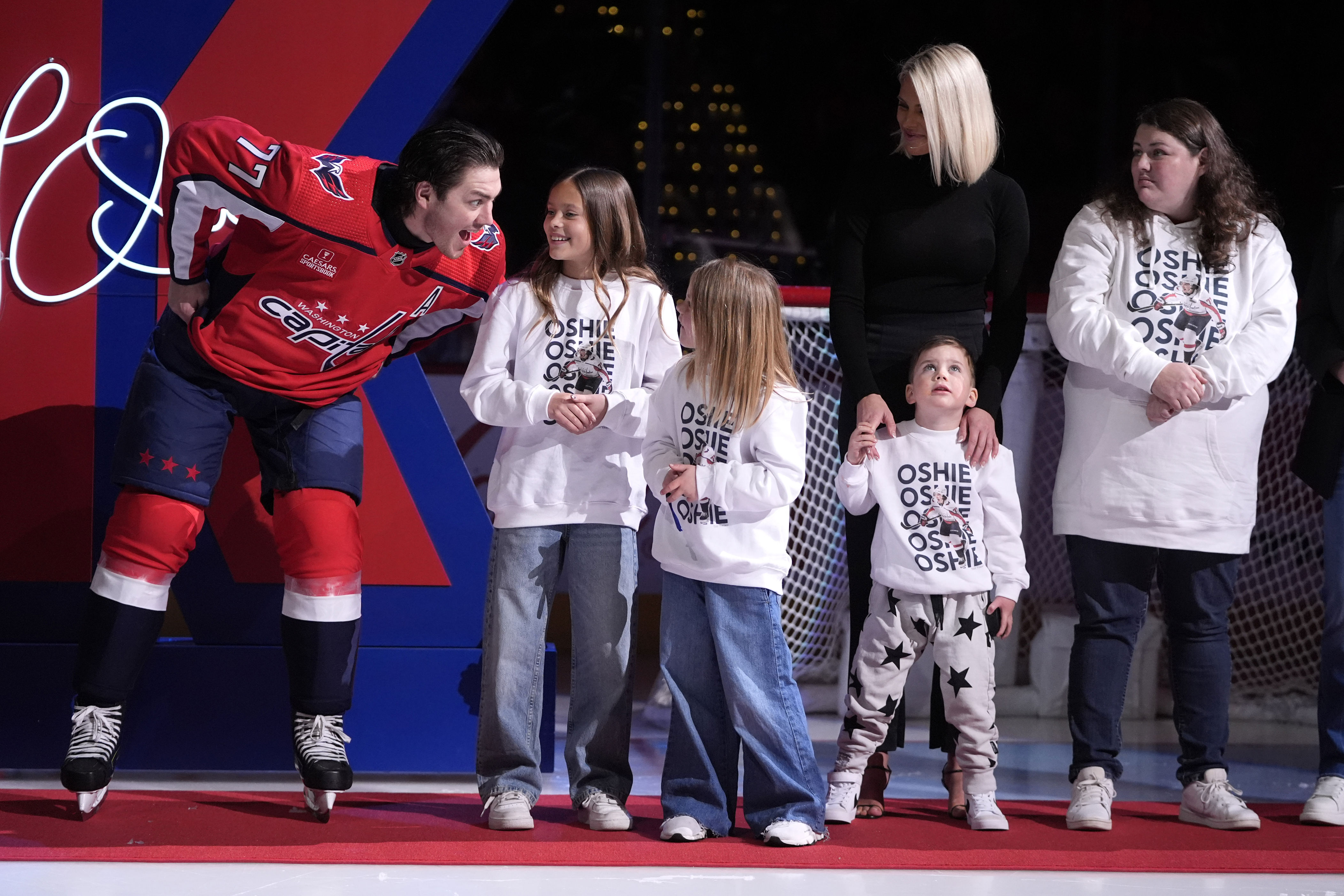 T.J. Oshie, the Caps’ beloved ‘warrior,’ announces his NHL retirement