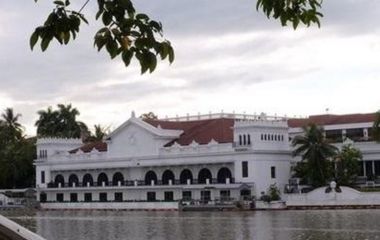 Marcos orders DOE to stabilize grid, protect consumers from brownouts ...