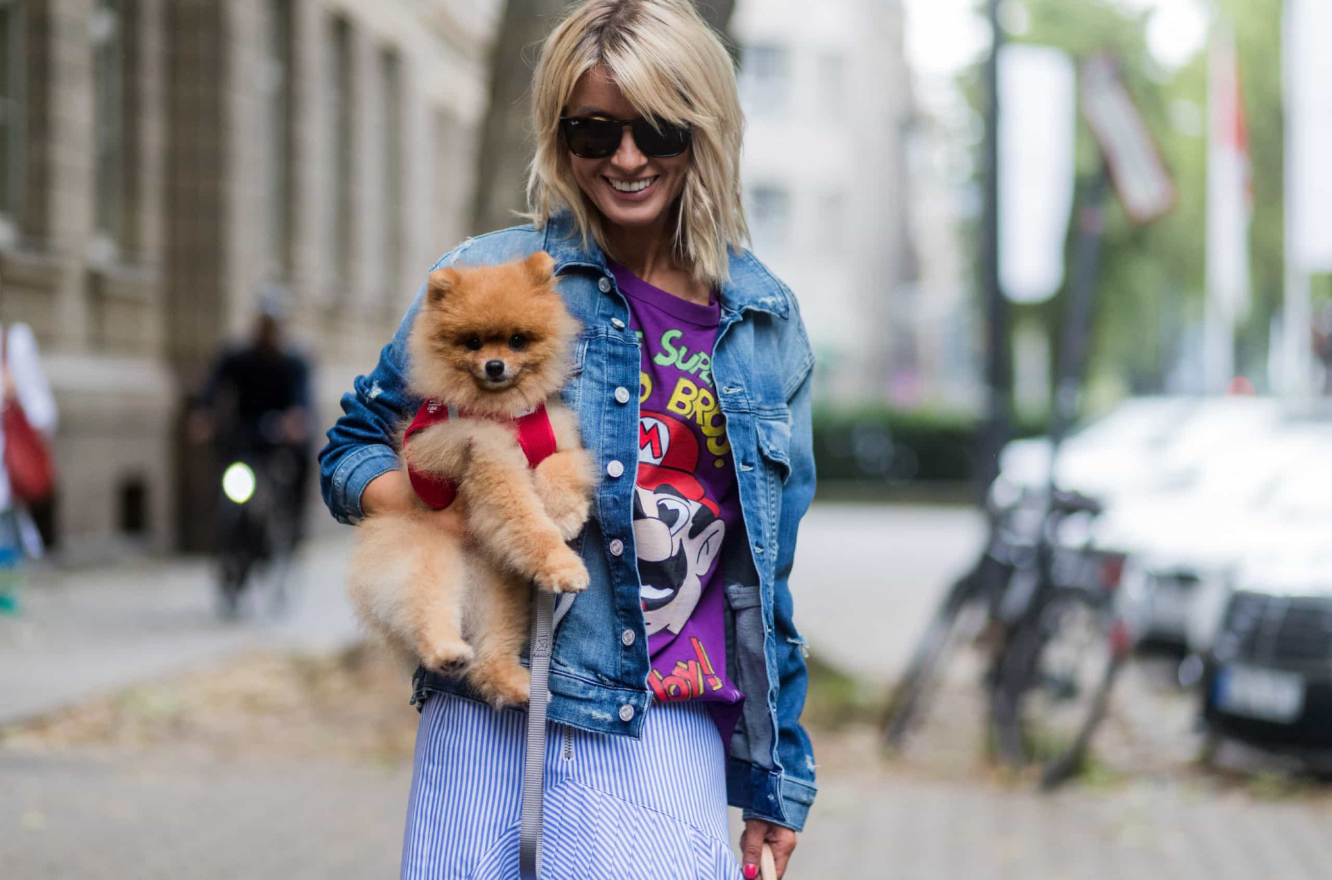 Nie aus der Mode: So stylen Sie Ihre Jeansjacke