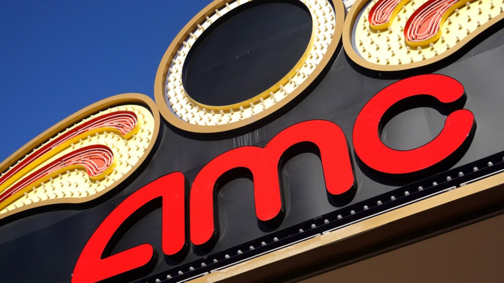 AMC Theatres Trims Quarterly Loss, Overall Revenues Rise