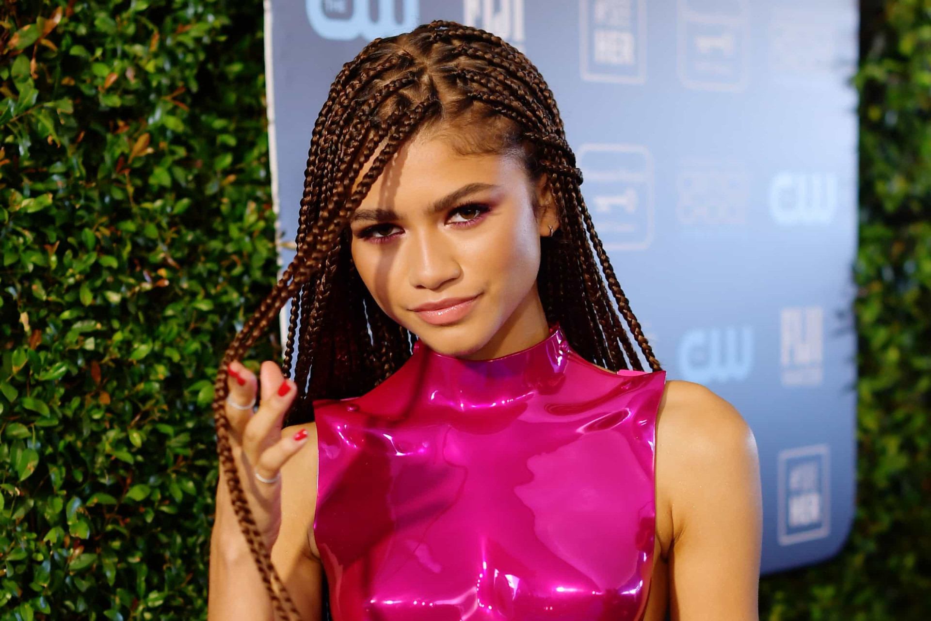 Stars in wunderschönen Box Braids