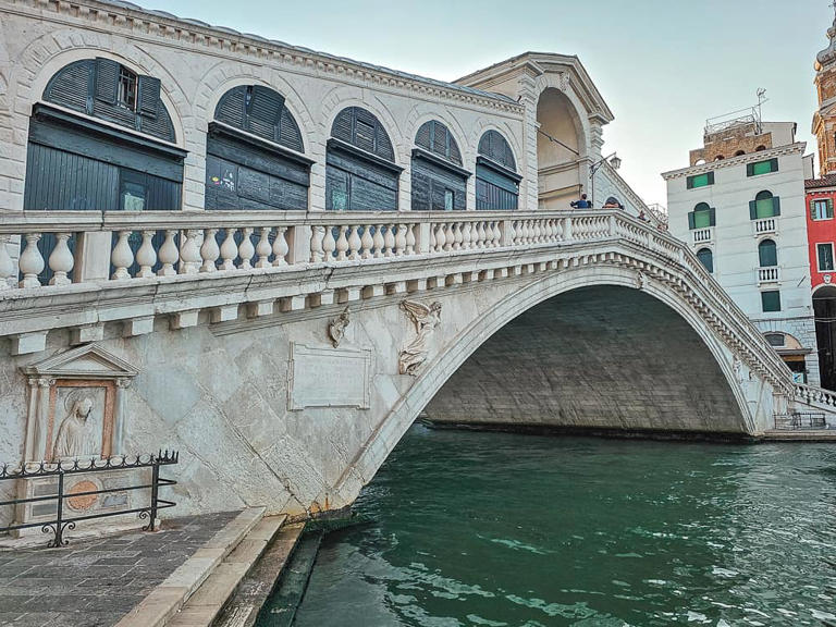 These 23 Iconic and Under-the-Radar Spots Capture the Magic of Venice