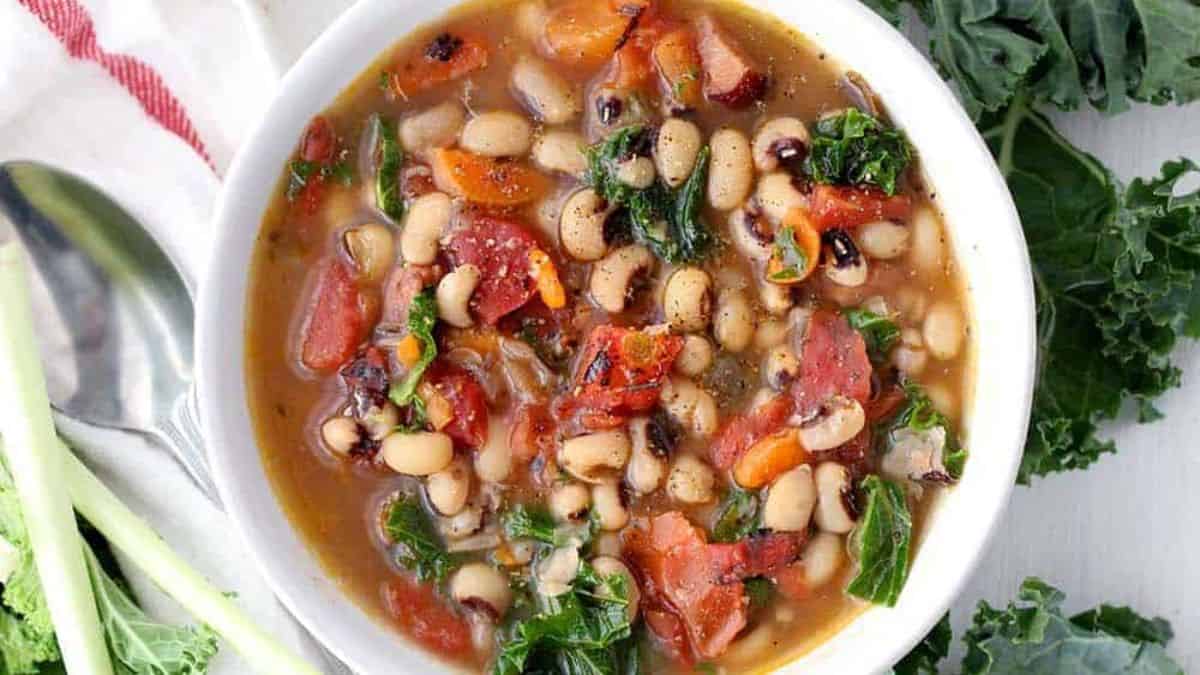 26 Easy Crockpot Dinners We Crave Right Now