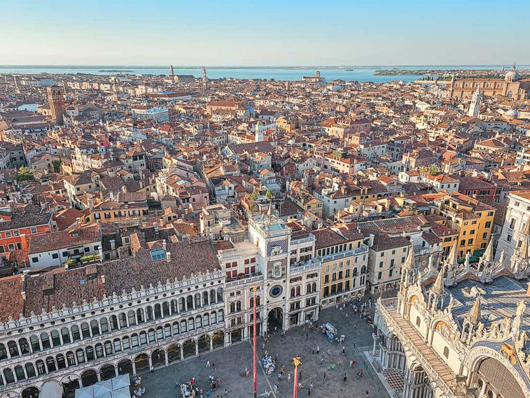 These 23 Iconic and Under-the-Radar Spots Capture the Magic of Venice