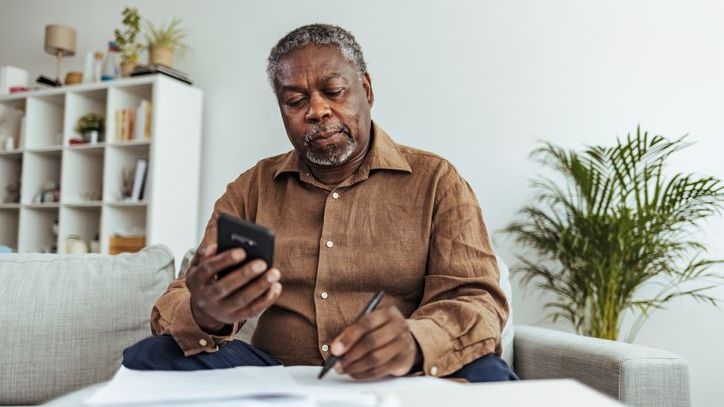 How can I lower taxes on my $2,800 monthly Social Security benefit?