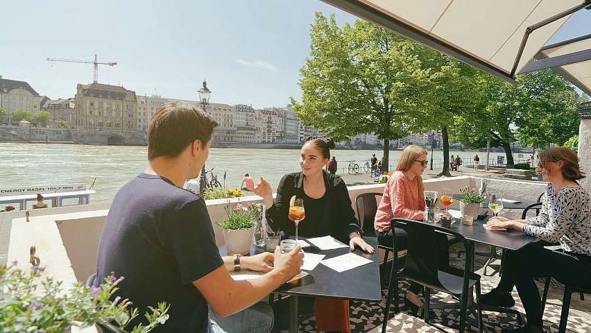 Genuss mit Aussicht: Das sind die schönsten Restaurant-Terrassen der ...