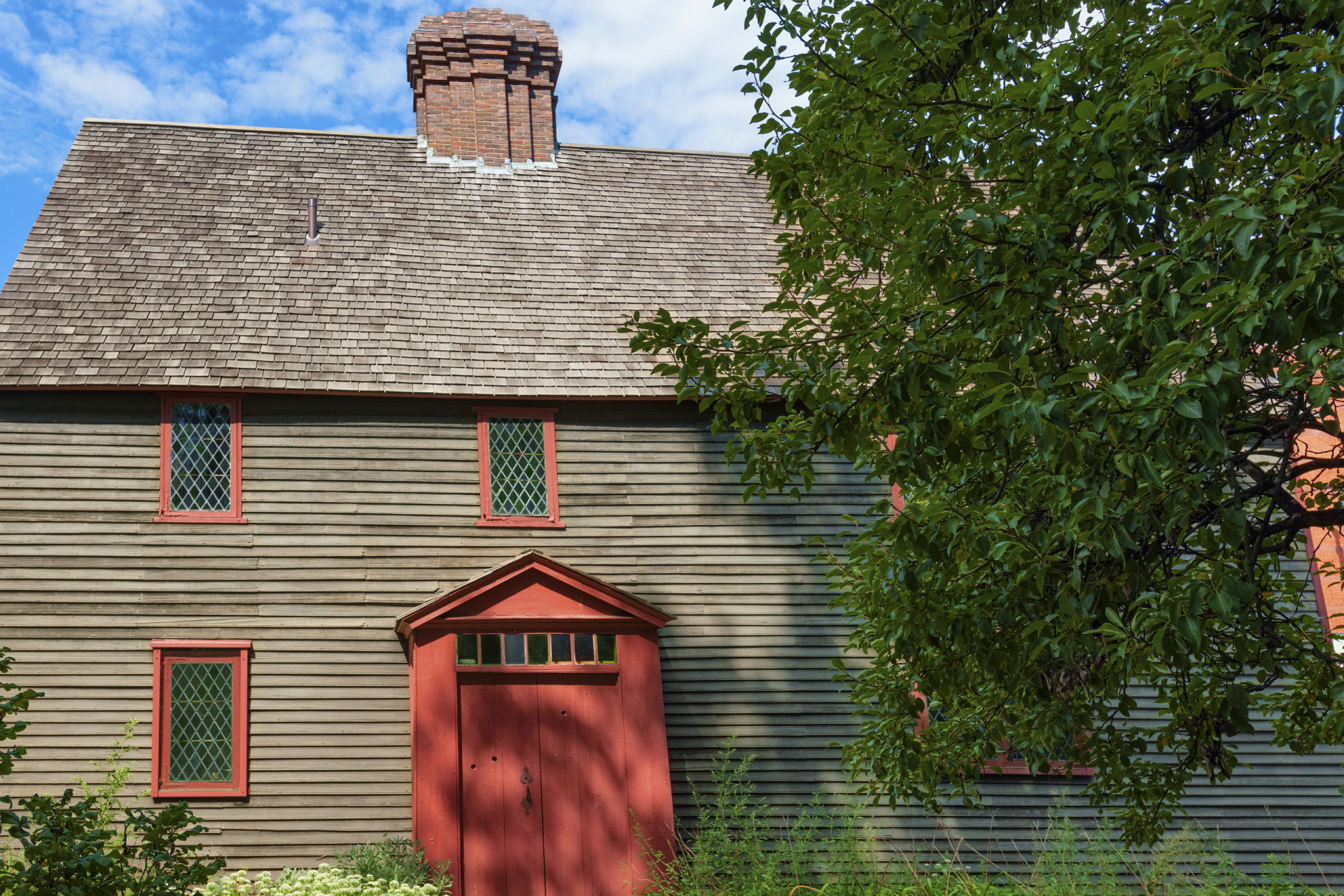 The oldest houses in the US