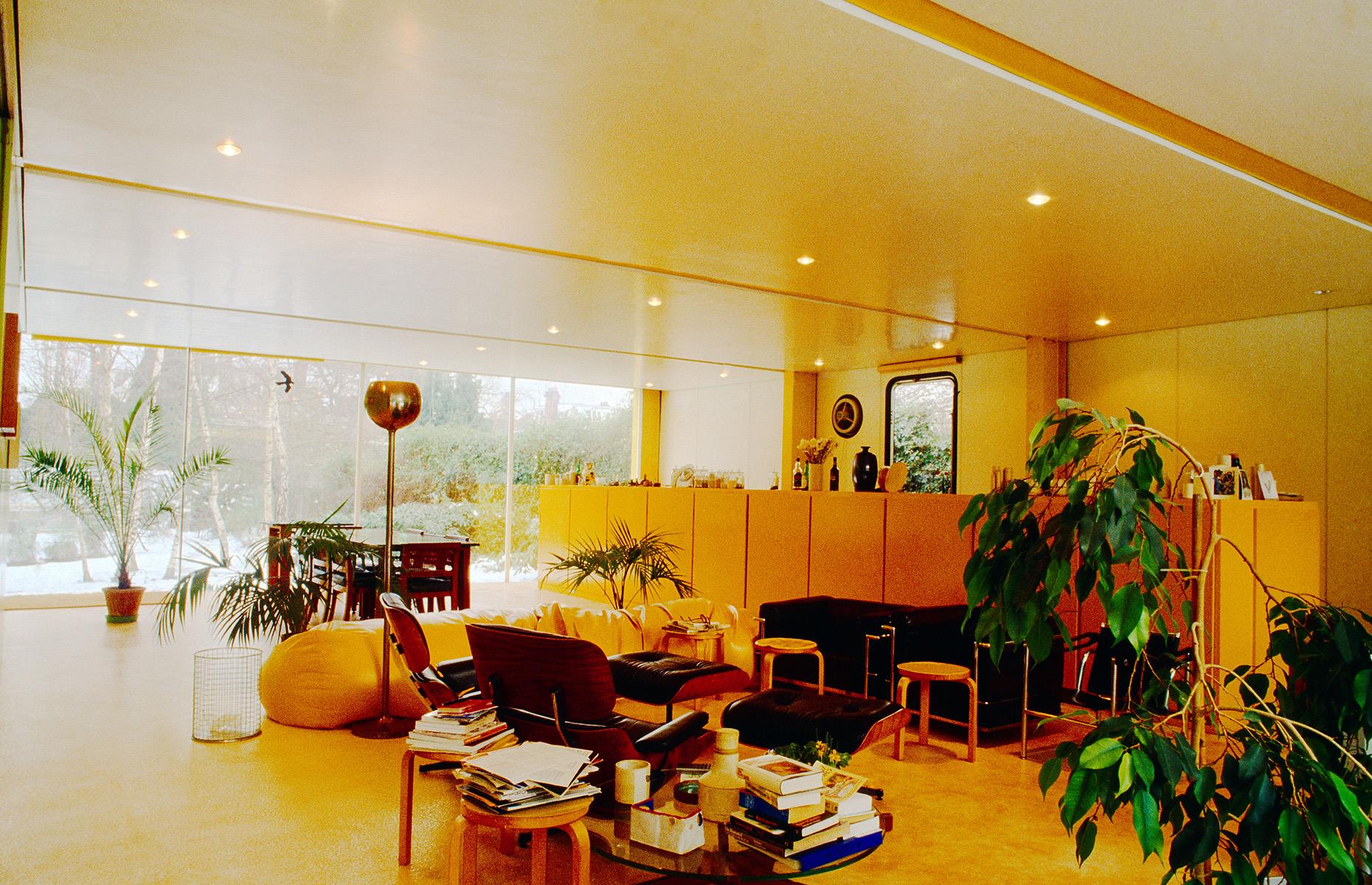 The World's 28 Most Famous Homes In Architecture