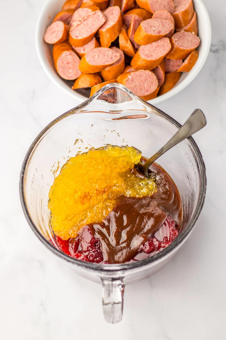 Slow Cooker Cranberry Pineapple Kielbasa