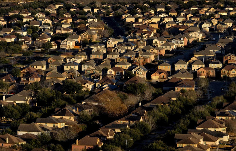 Texas eyes homestead exemption raise, property tax cut. How much could ...