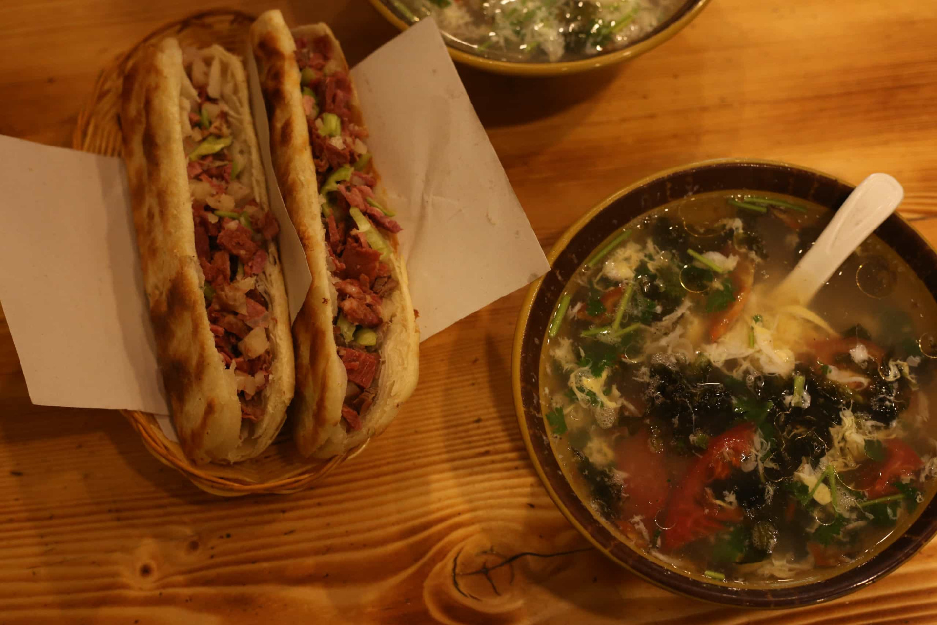 Les délices en sandwich : un tour du monde gourmand