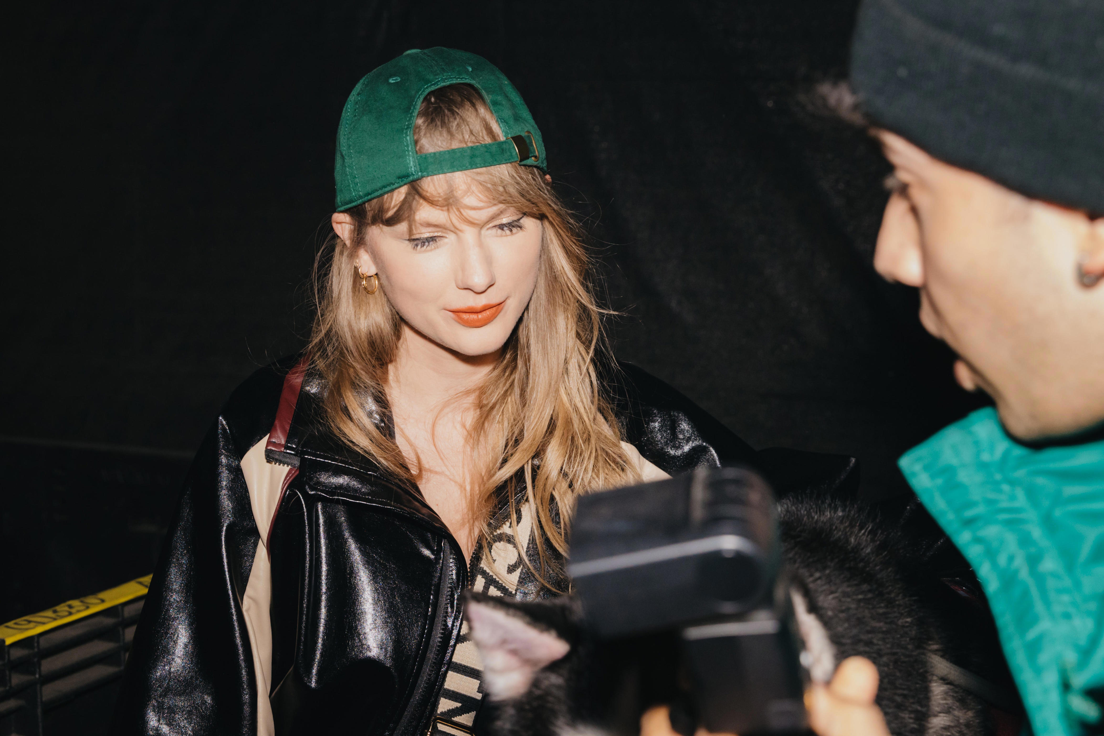 'Tortured Poets: Anthology': Taylor Swift adds 15 songs in surprise 2 a ... 'Tortured Poets: Anthology': Taylor Swift adds 15 songs in surprise 2 a ...