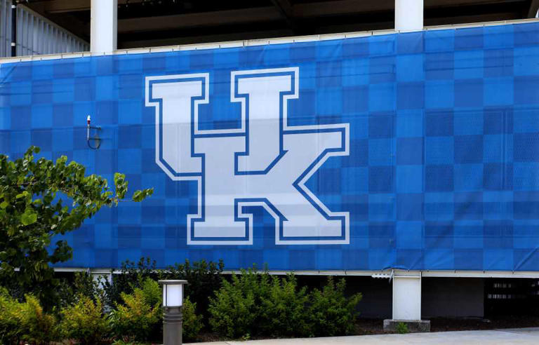 University of Kentucky Police roll out new safety initiatives as ...