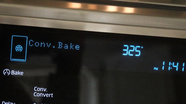 These Apple Bars Belong Smack-dab In The Delicious Intersection Of ...