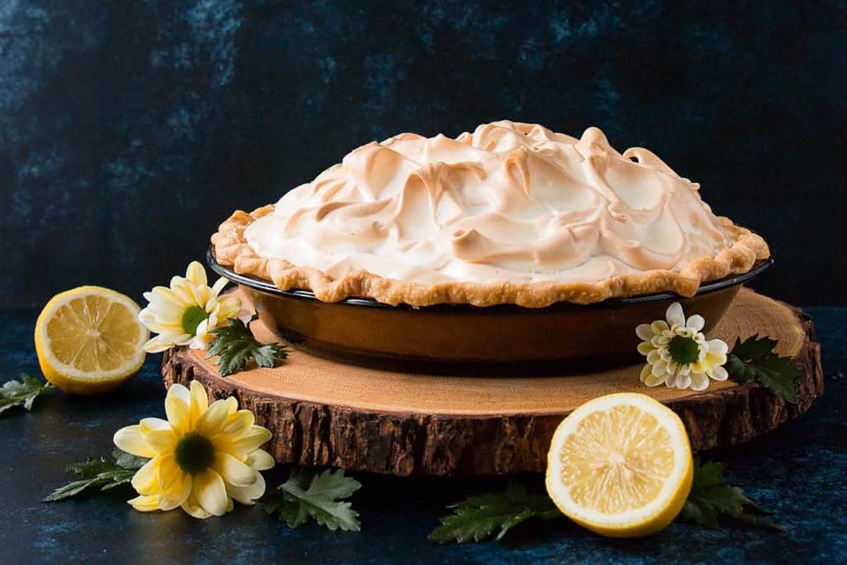 24 desserts that combine visual appeal with great flavor