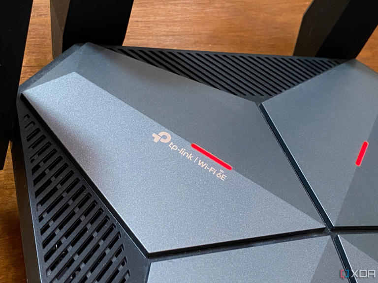 How to fix a red blinking light on a router