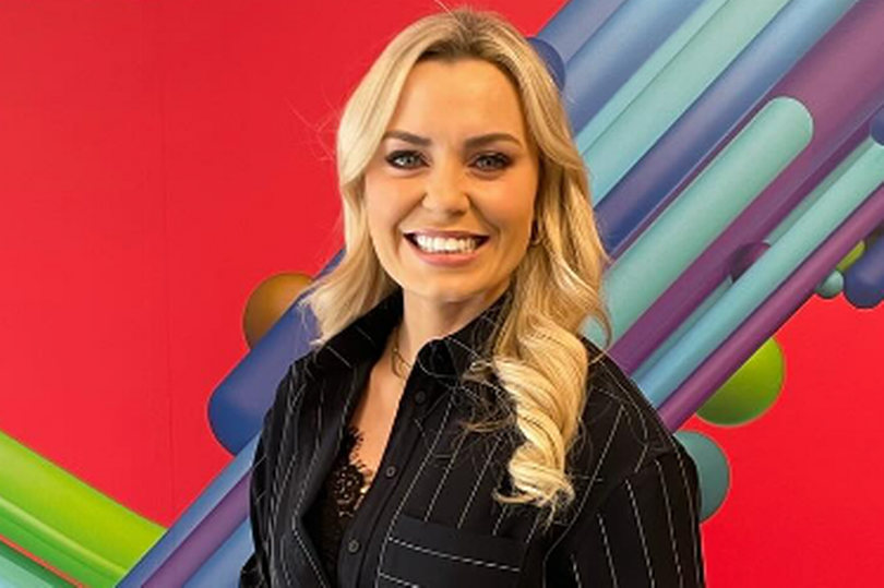 Anna Geary in the 'midst of grief still' after loss of Dad and brother ...