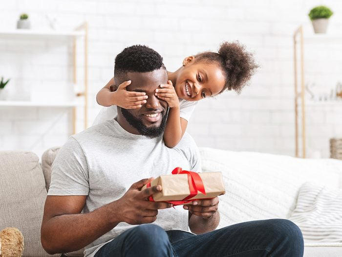 Funny Father’s Day Jokes to Share With Dad