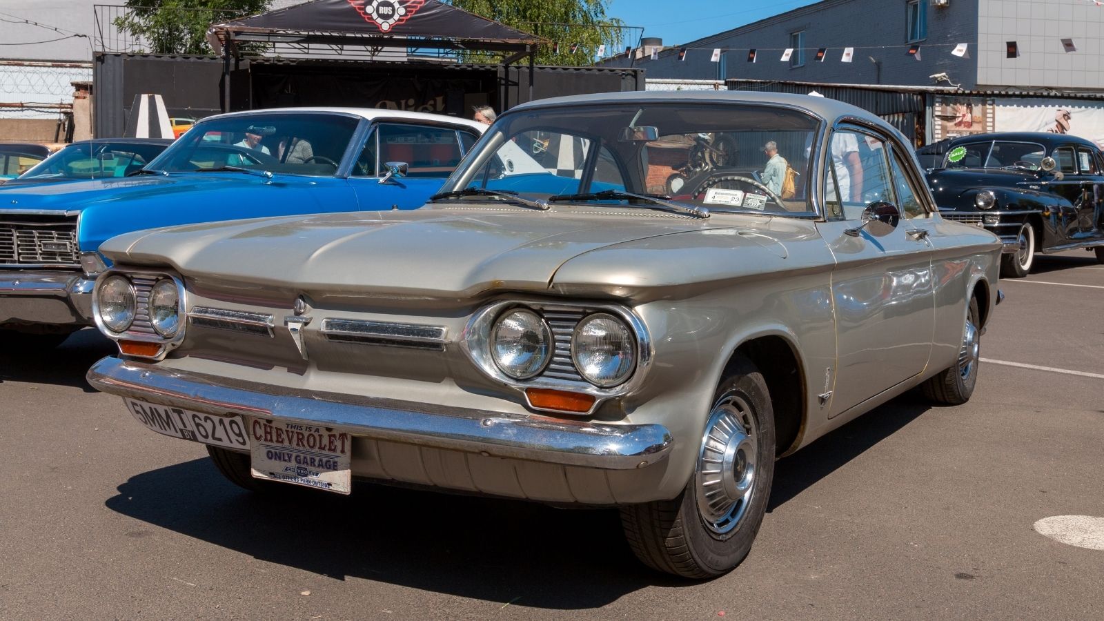 10 Brilliantly Engineered American Cars That Still Failed