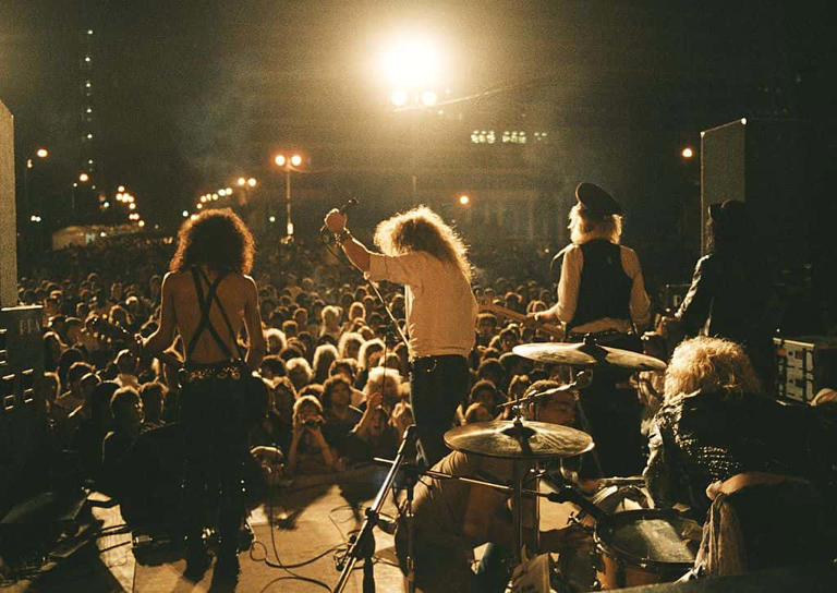 The Story Behind The Band: Guns N’ Roses