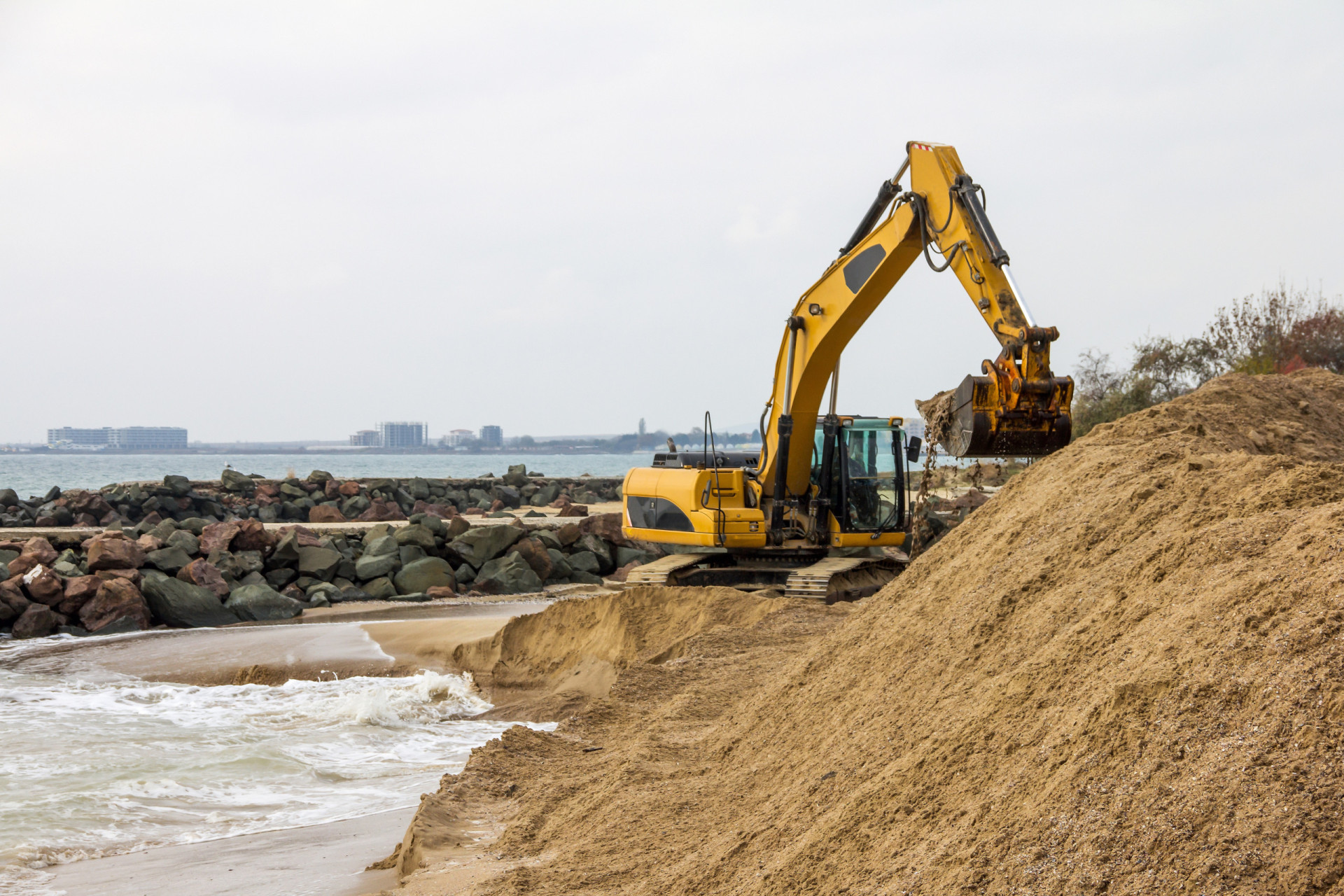 How to spot a riptide, a major cause of death at the beach