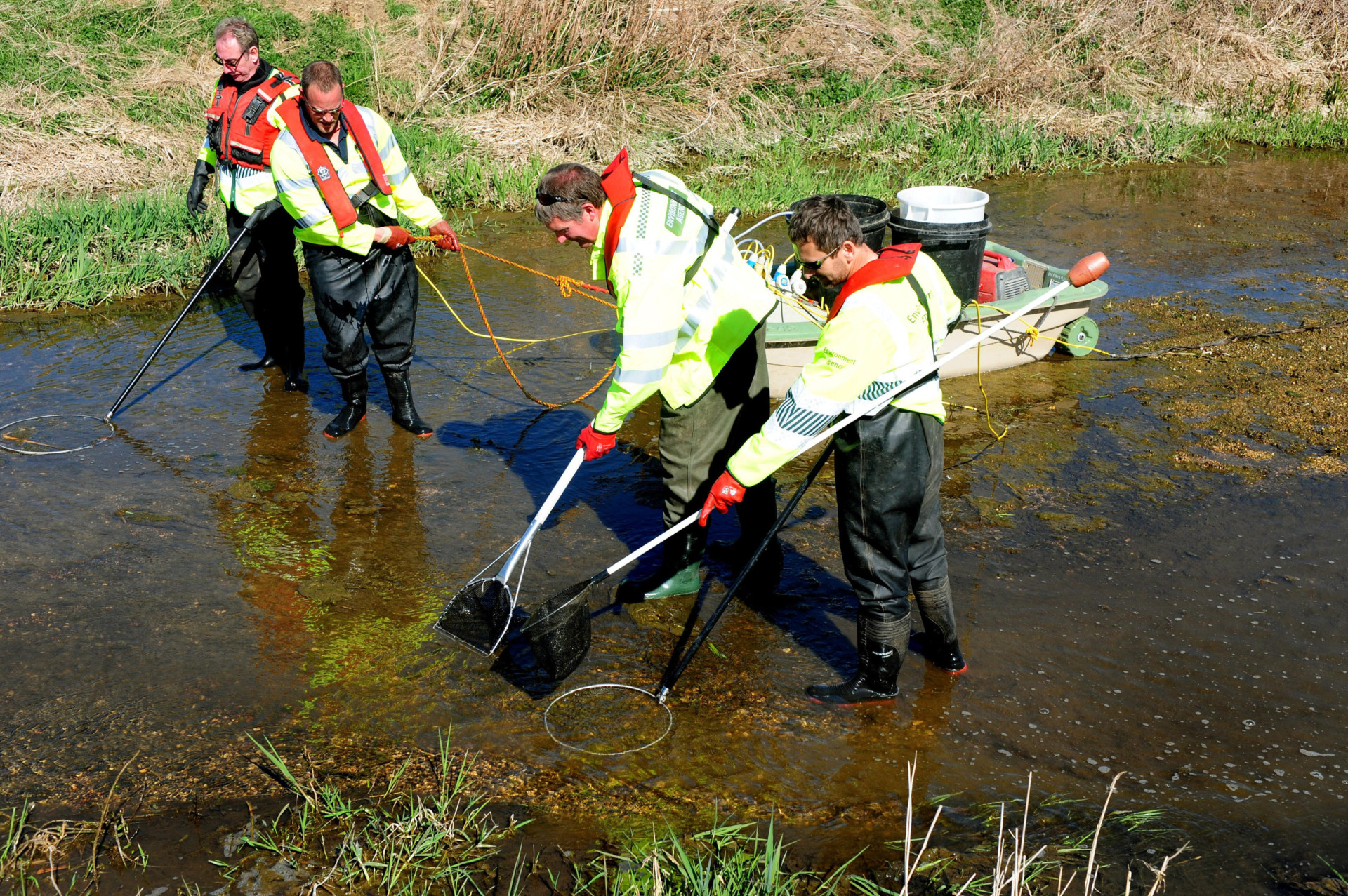 Deadly fishing methods that destroy the environment