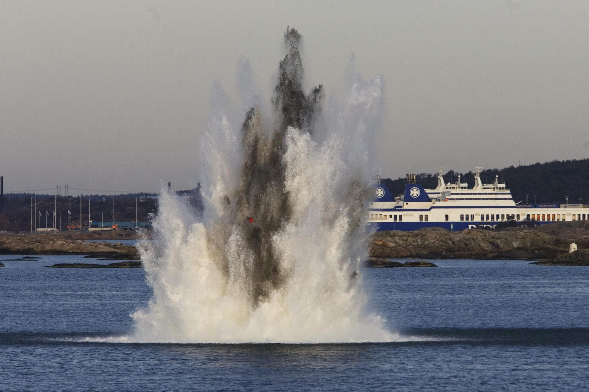 Deadly fishing methods that destroy the environment