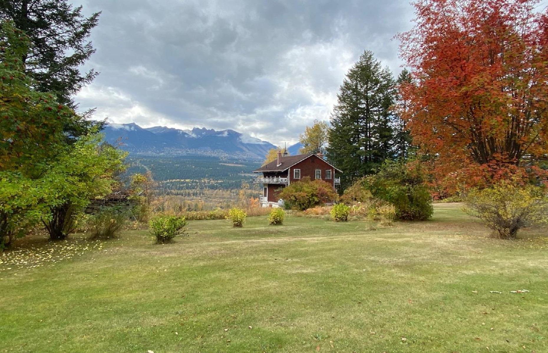 A look inside a forgotten village in the Canadian Rockies