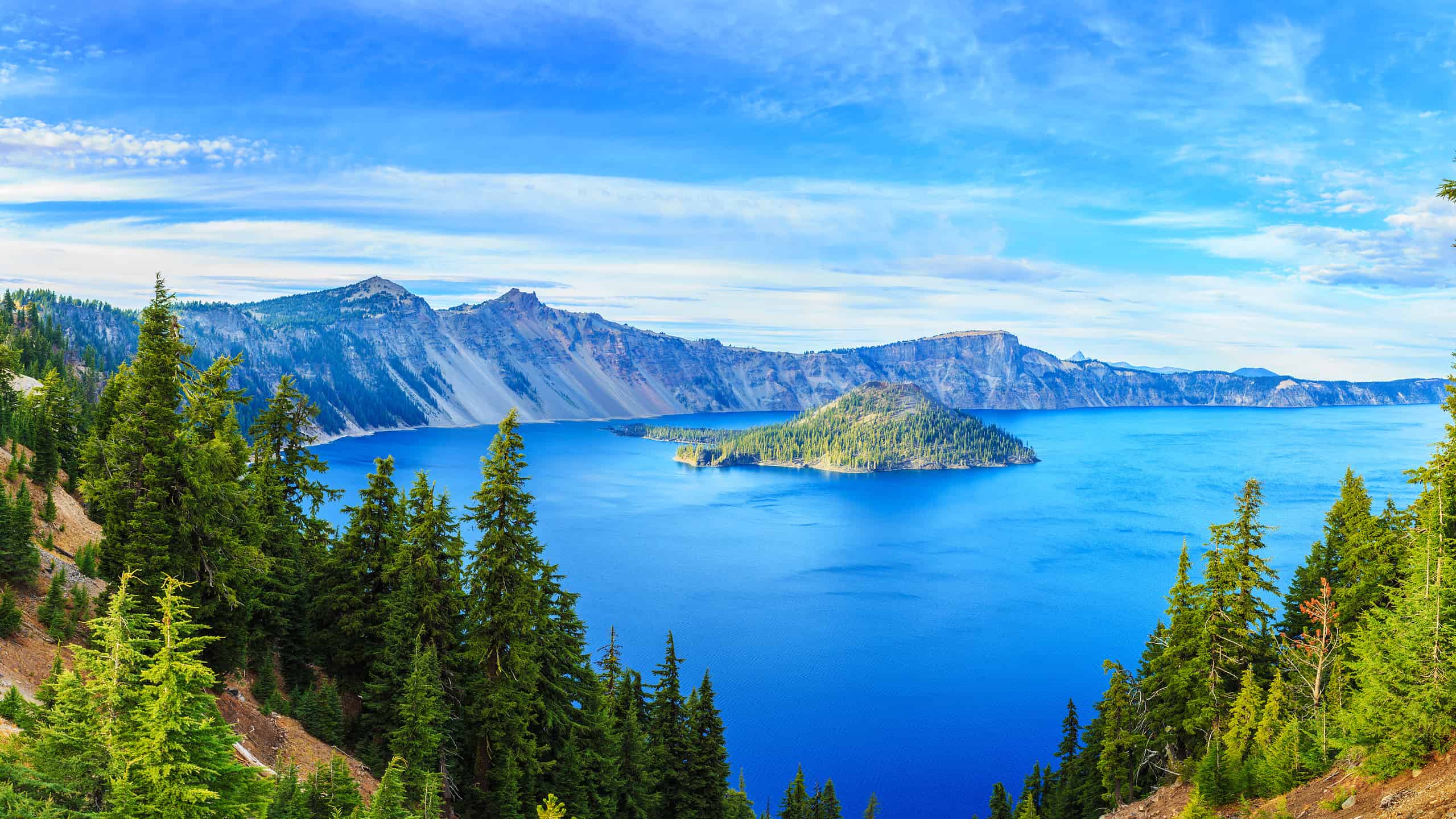 Tour the Deepest Lakes in the U.S.