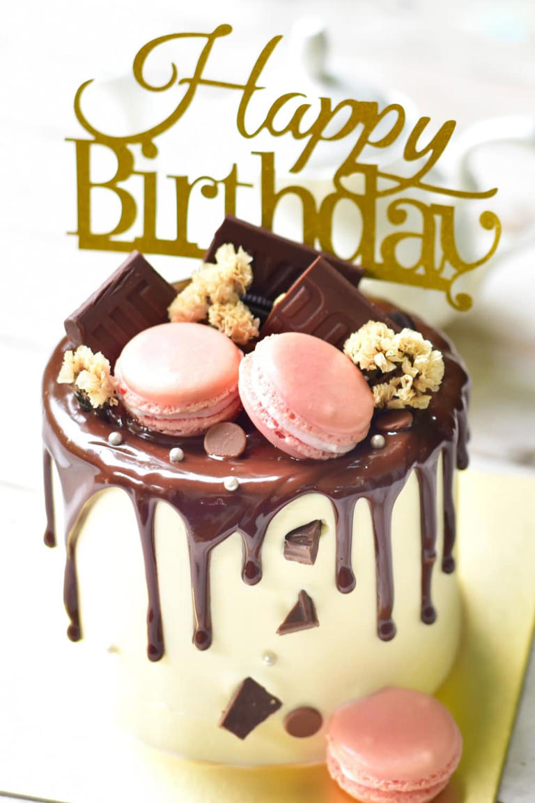 2025 Birthday Freebies - Get Some Surprises on Your Special Day