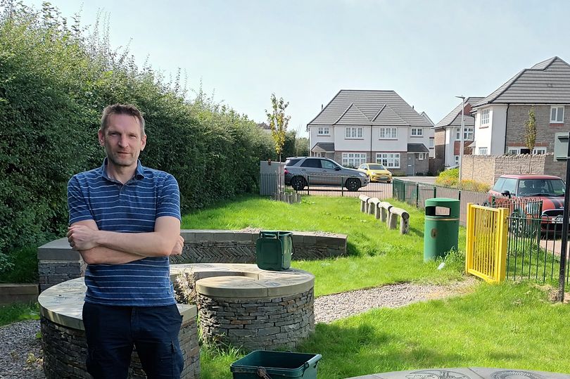 Council tax going up but street cleaning and number of litter bins ...