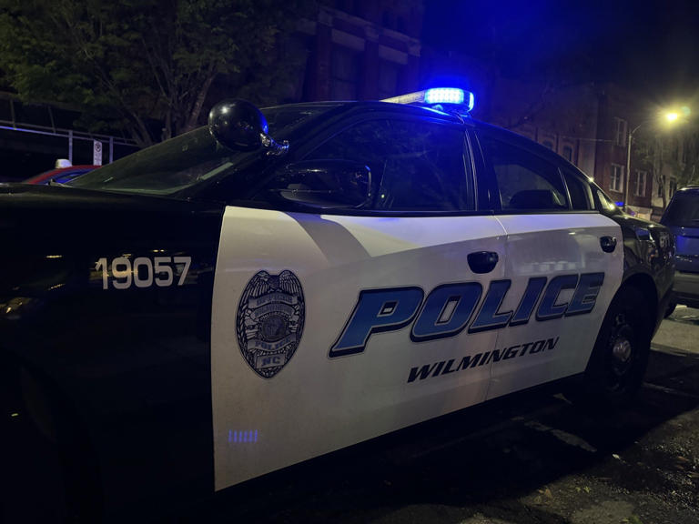 Wilmington police investigating after delivery driver struck pedestrian