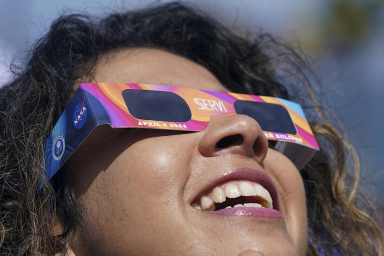 Partial solar eclipse visible in New England this weekend