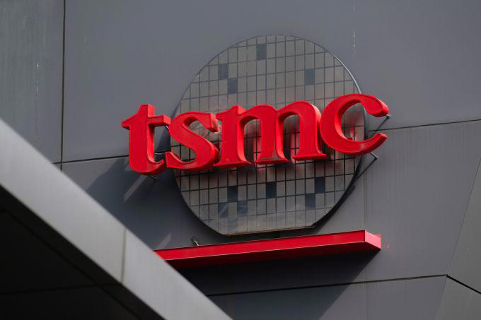 'AI 열풍 올해도 이어지나'...TSMC 작년 매출 128조원으로 34% '급증'