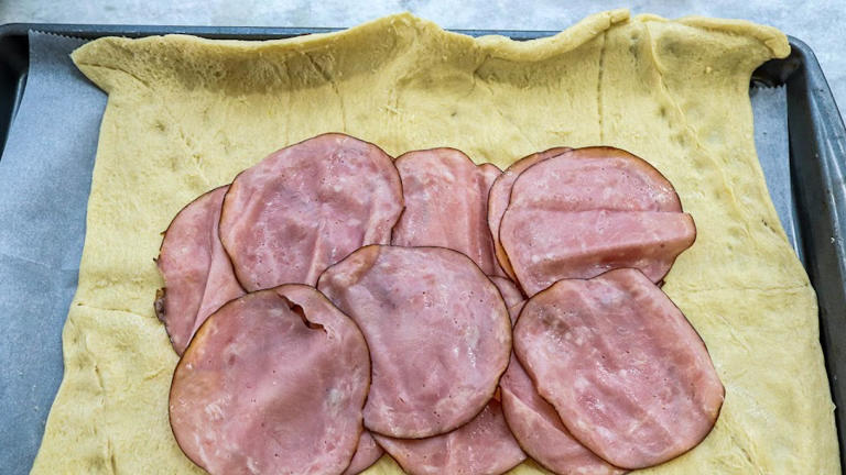 Need An Impressive, But Easy, Breakfast Recipe? Scrambled Egg & Ham ...