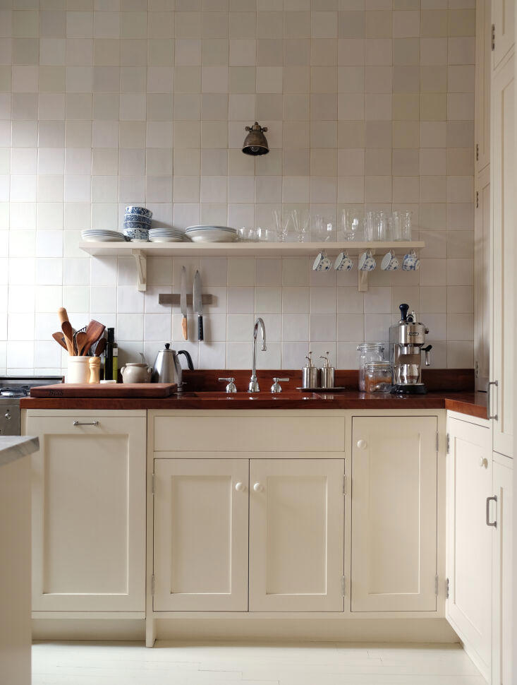 Steal This Look: A Small But Complete Kitchen in Brooklyn Heights