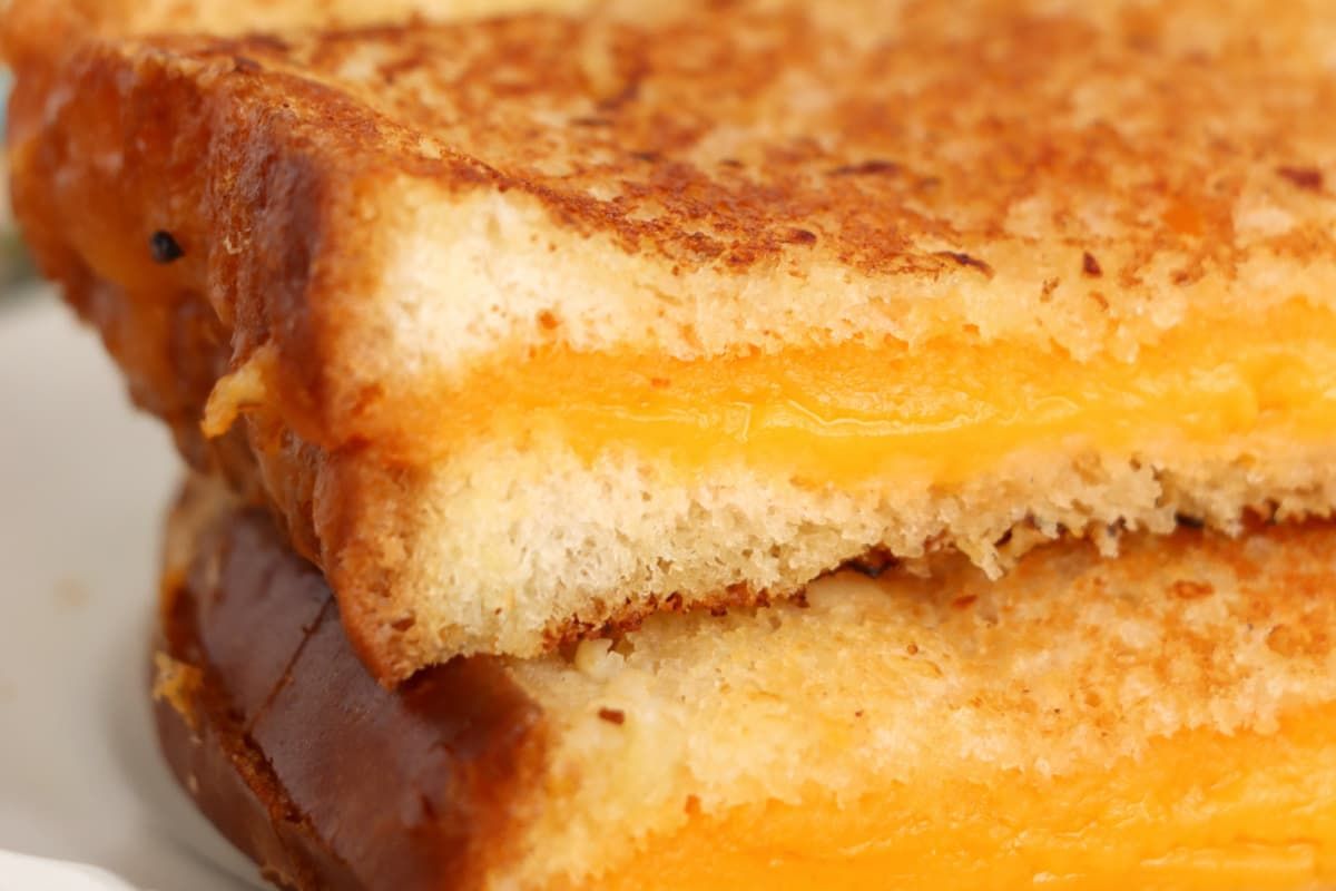 15 Must Try Grilled Cheese Sandwiches For Every Craving