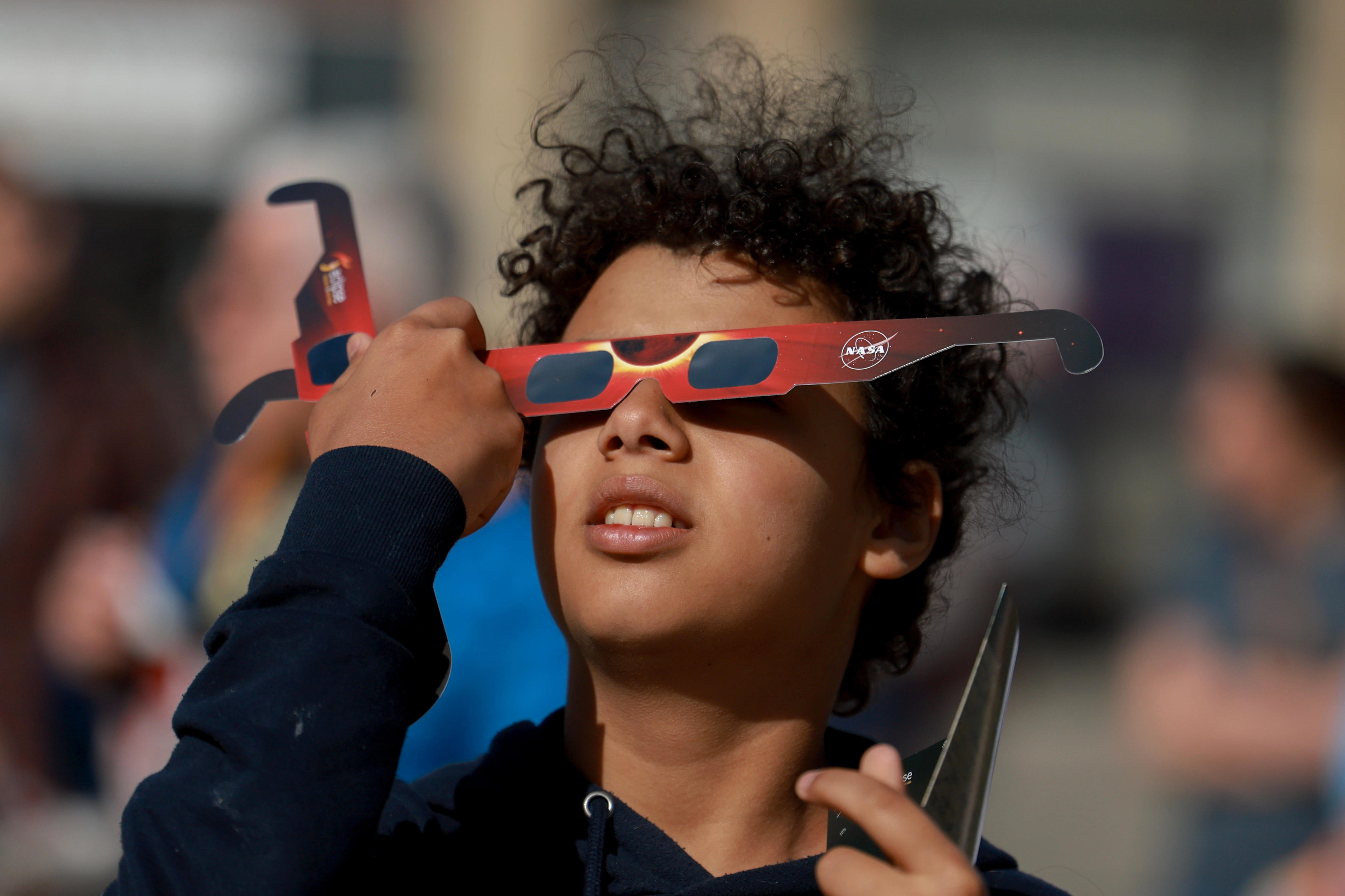 What time is the partial solar eclipse on Saturday? See full schedule ...