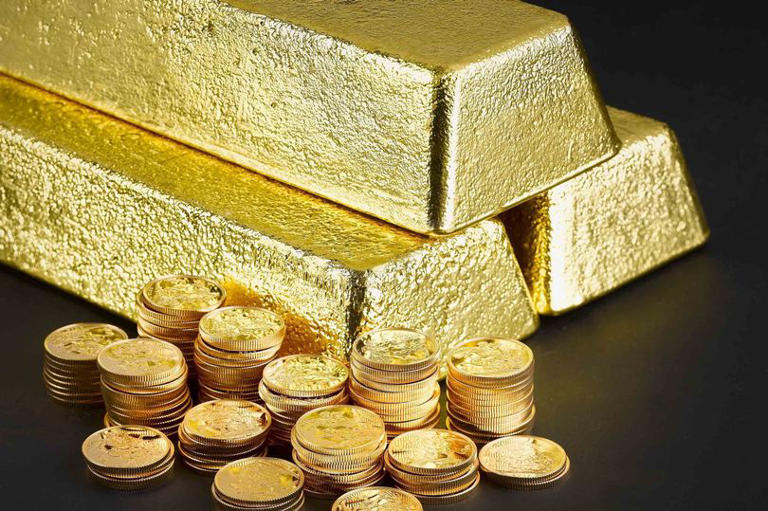 Organised crime gang con elderly Scots millionaire in £2m gold bullion scam